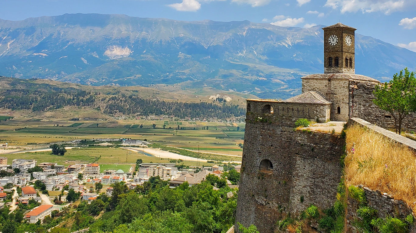 Gjirokastra - Albania Tourist Guide